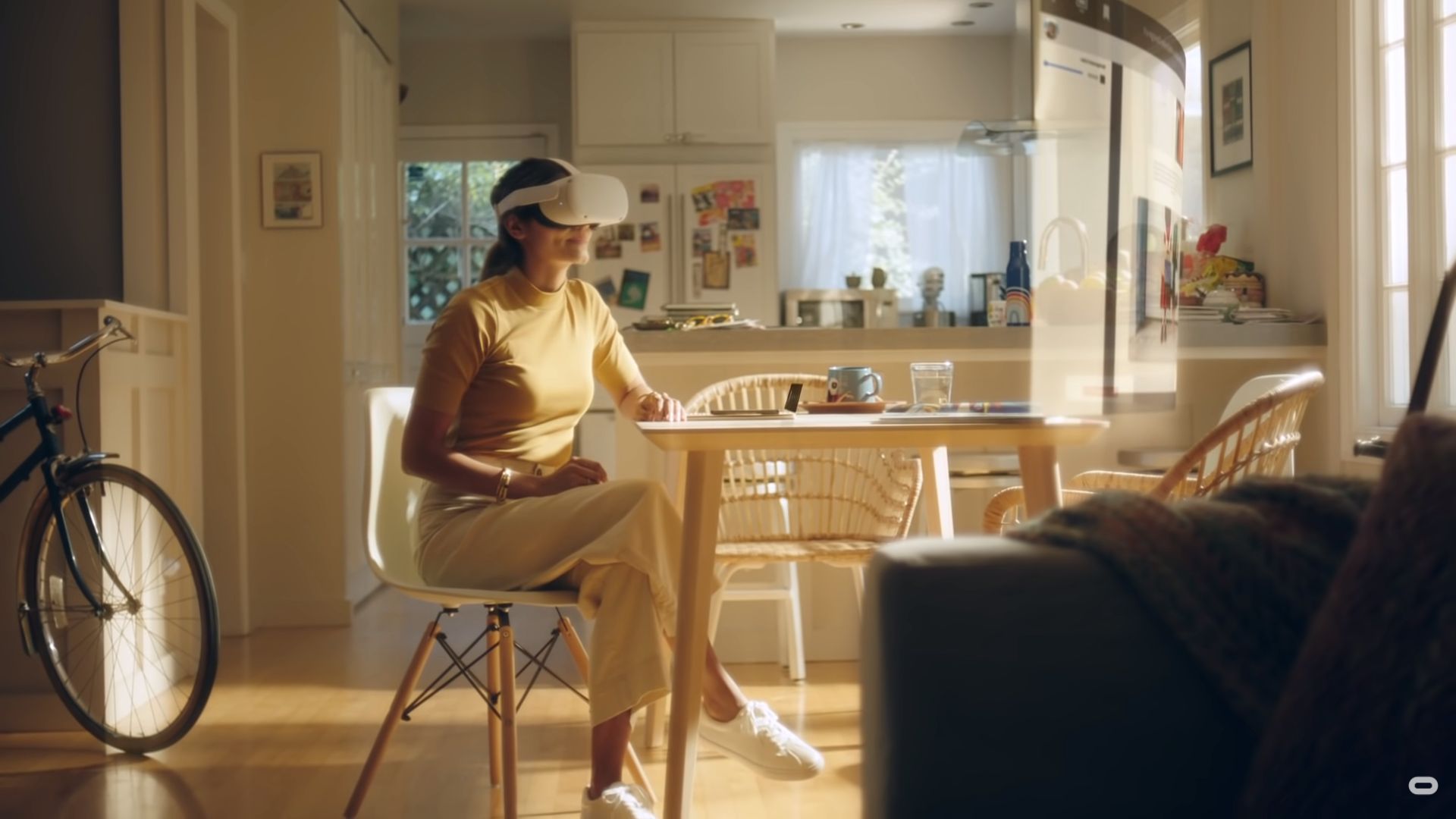 Infinite Office, una oficina en realidad virtual - ManuWeb